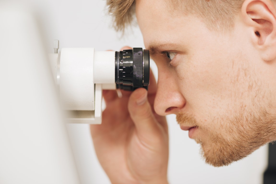 Microscopia Especular - Clínica do Olhar